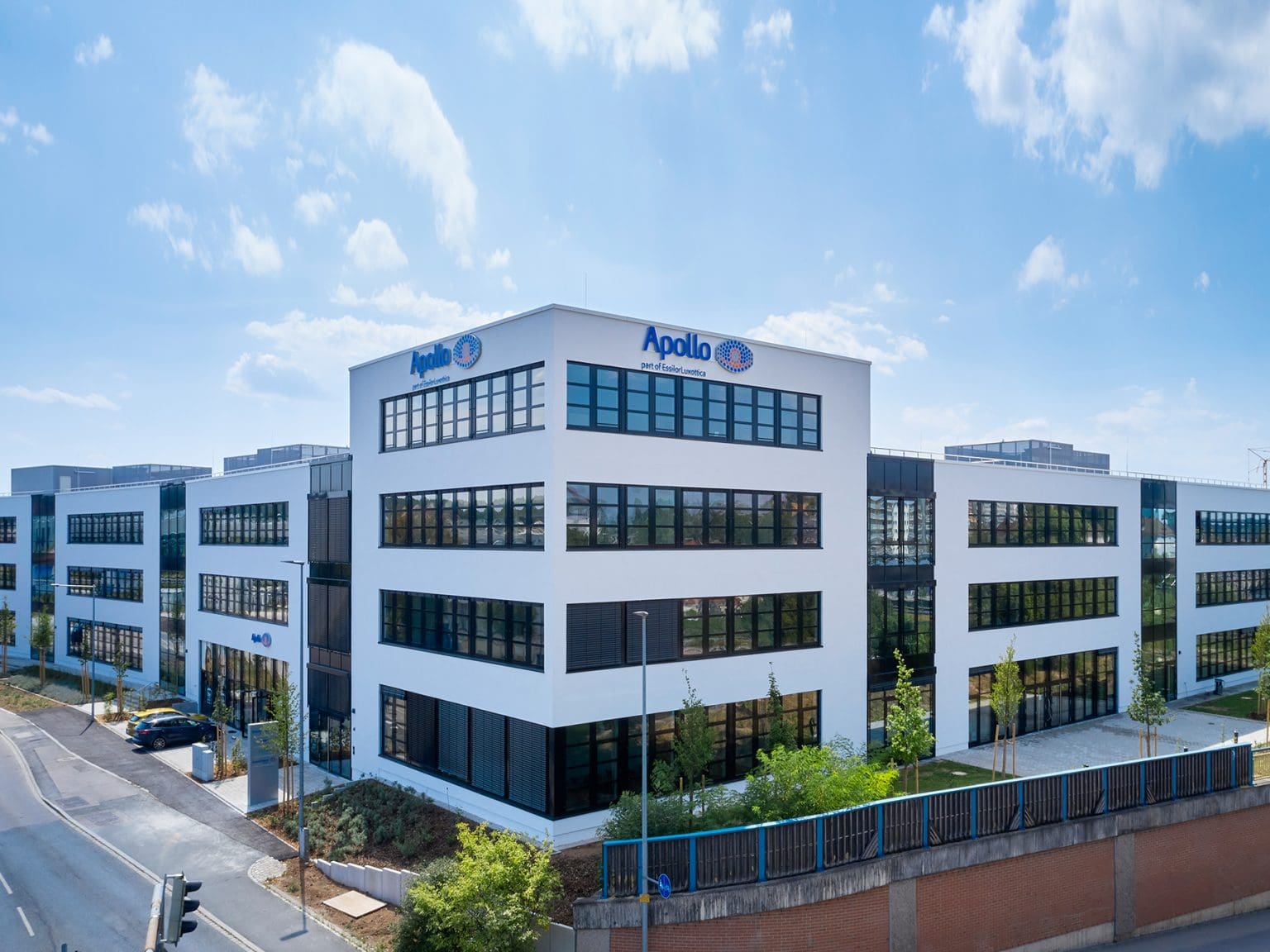 Alcon: Eröffnungsfest zur Großwallstadt-Standorterweiterung